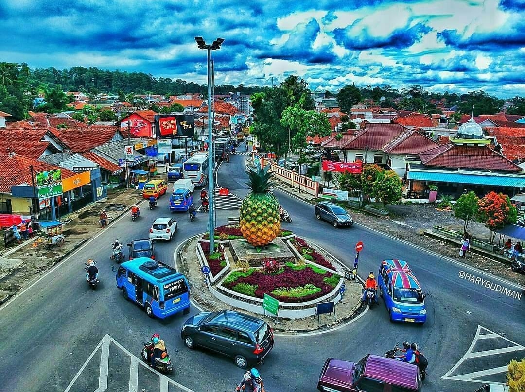 Fakta Menarik Tugu Nanas Subang Jawa Barat – Radar Cirebon Televisi