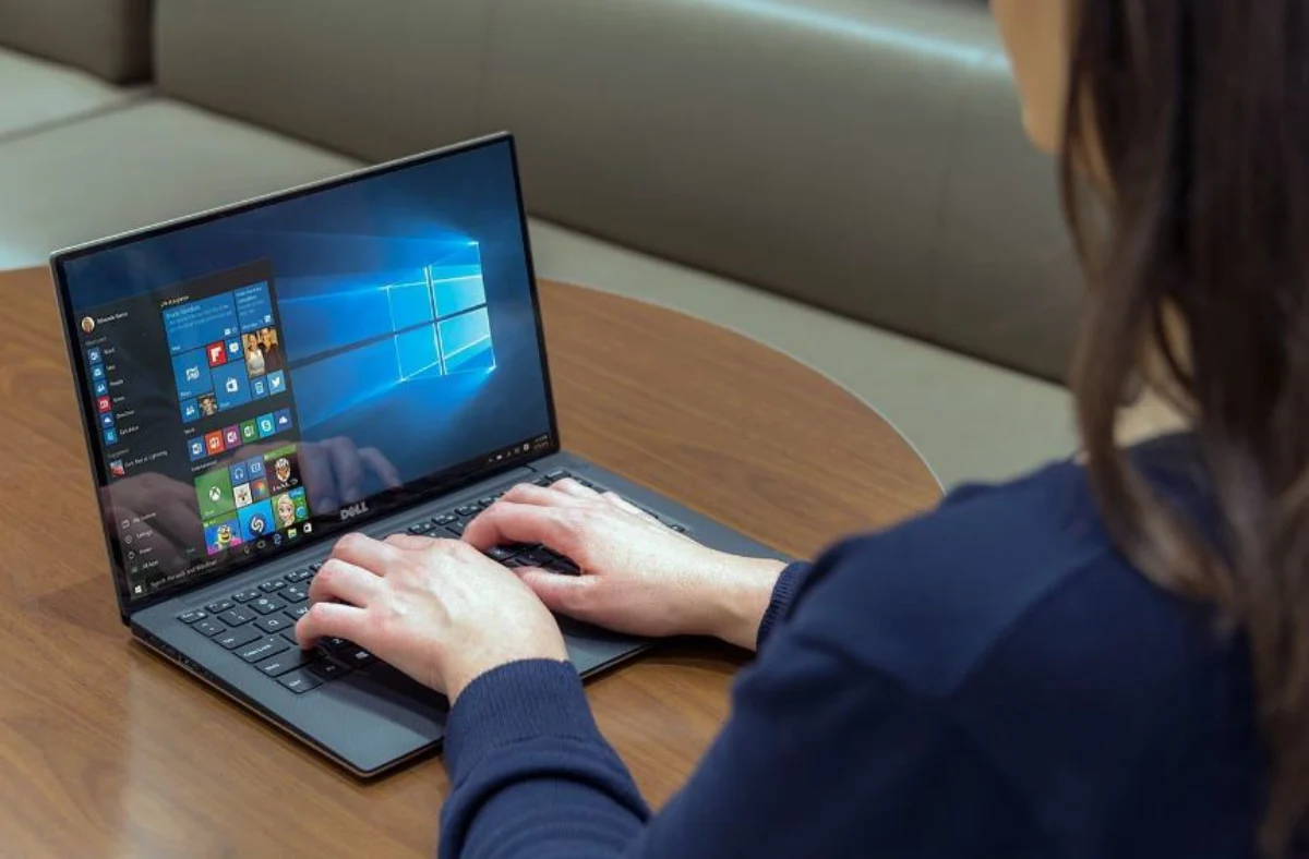 Laptop Tipis dan Mungil Tampak Menarik: Inilah 5 Keuntungan Memiliki ...