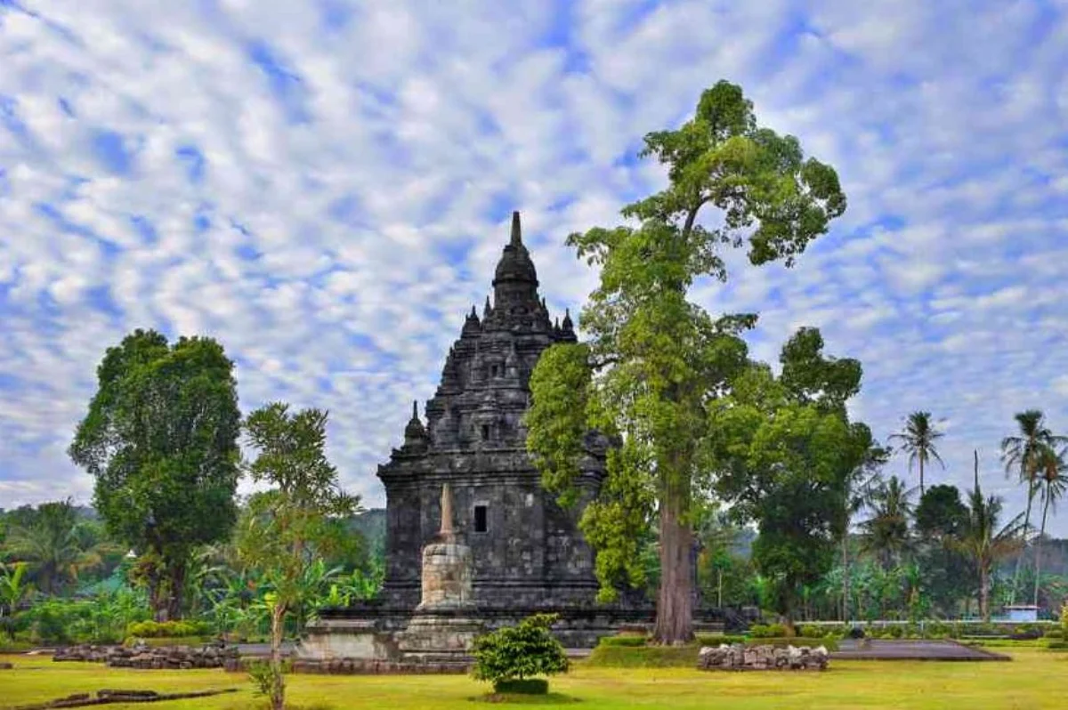 Wisata Sejarah Ini Jangan Dilewatkan !! Ini Dia Daftar Candi Hindu ...