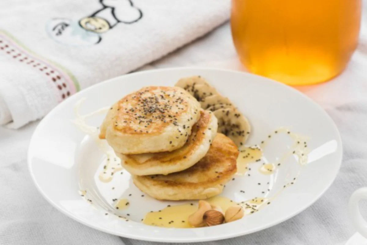 Hotteok, Jajanan Street Food yang Dijuluki Sebagai Pancake Manis Khas ...