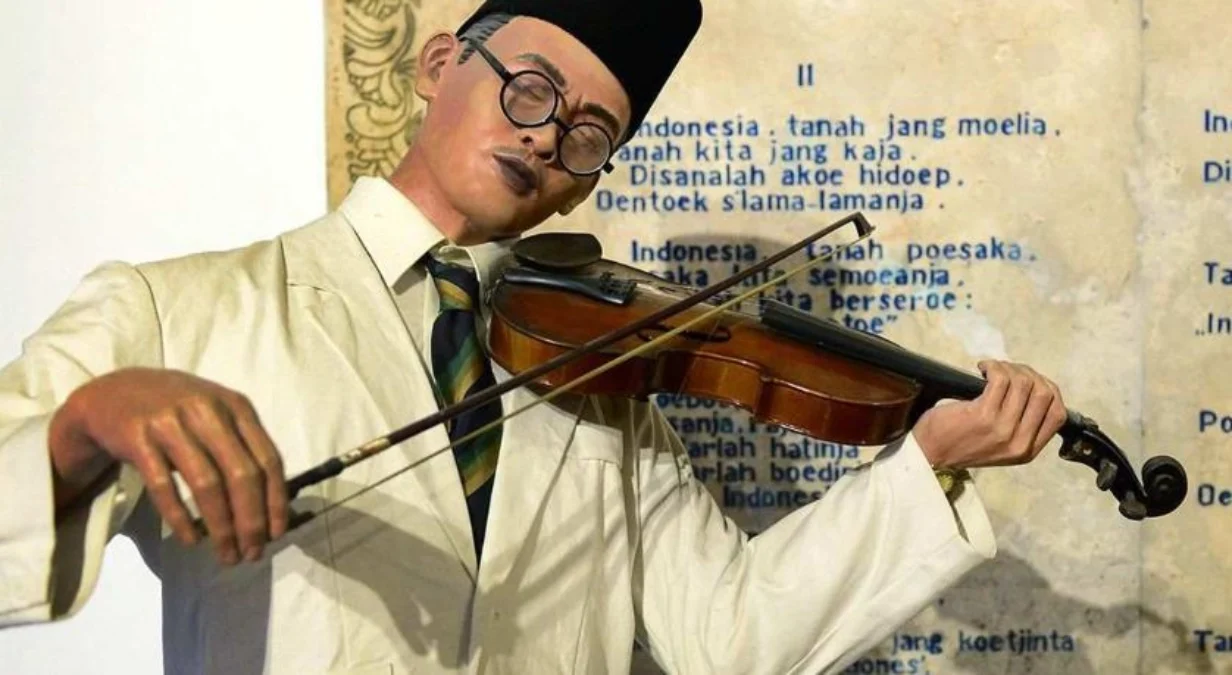 Mengenal Tokoh Nasional – Inilah Biografi Singkat WR Supratman ...