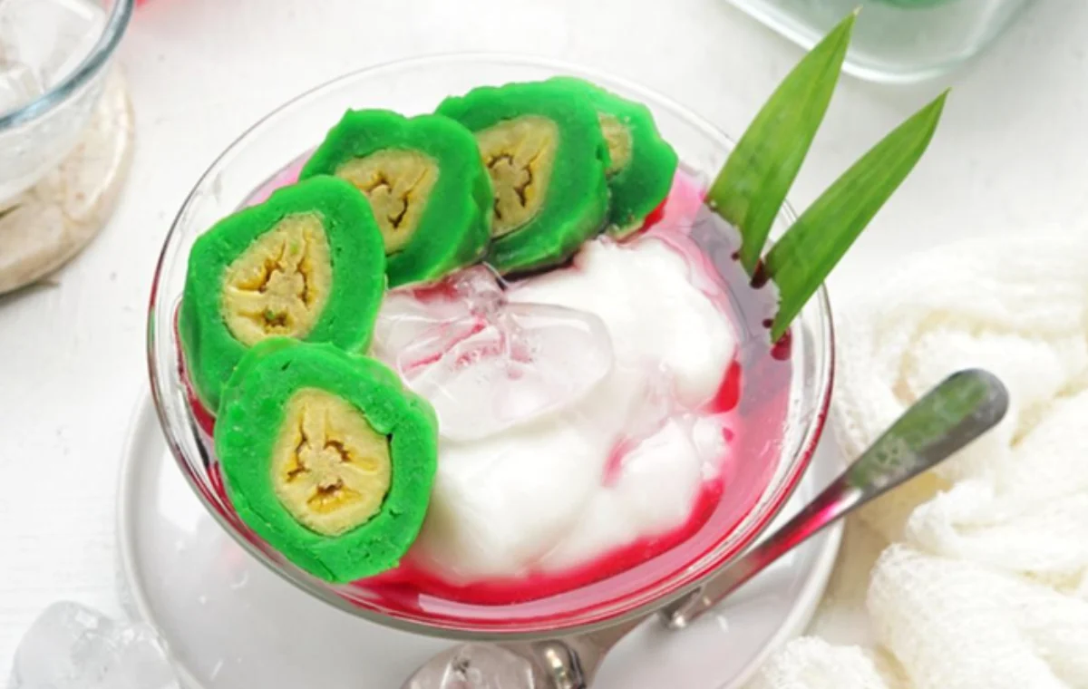 Es Pisang Ijo Khas Makassar: Inilah Ide Hidangan Penutup Terbaik untuk ...