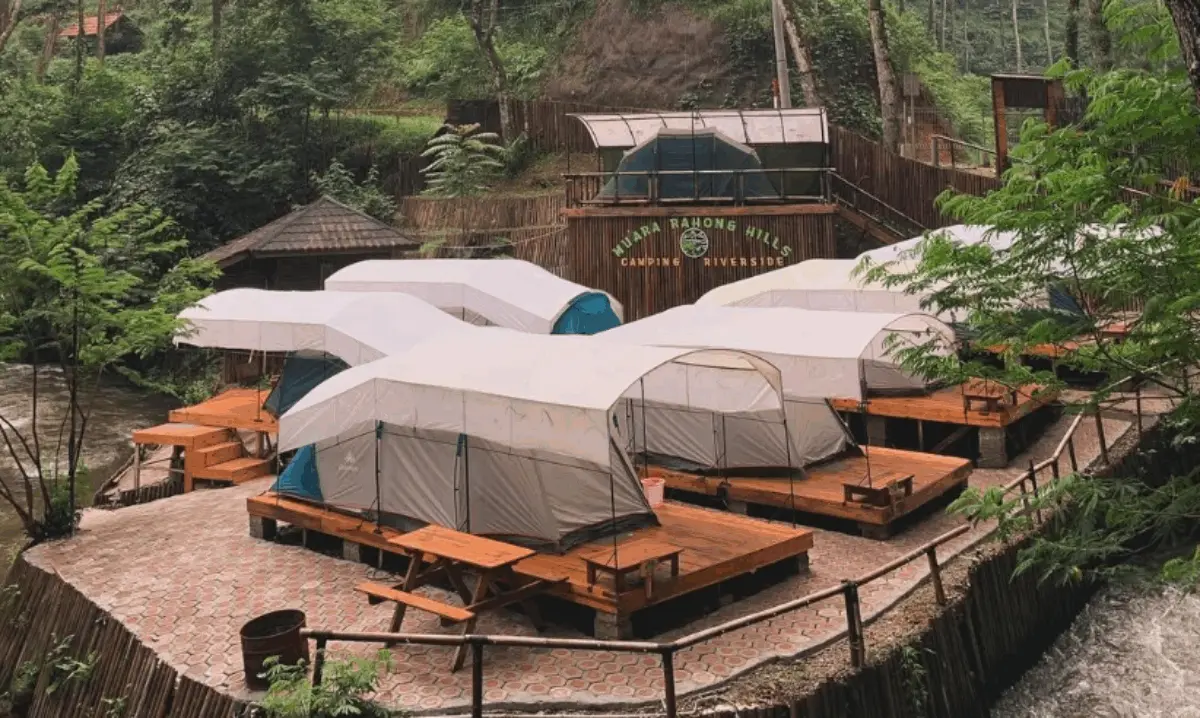 Glamping Nyaman dan Instagramable di Bandung: 5 Spot Glamping Cocok untuk Long Weekend Bareng ...