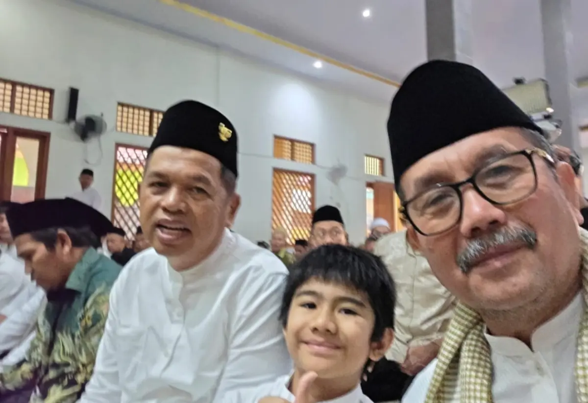 Ketika Desa Tonjong Kejatuhan Durian Sepohon-pohonnya:Dikunjungi ...