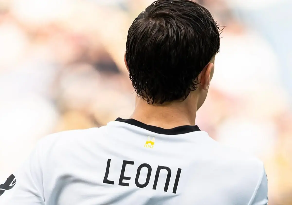 Giovanni Leoni ke Liverpool. Bek Muda Berbakat dengan Inspirasi dari ...