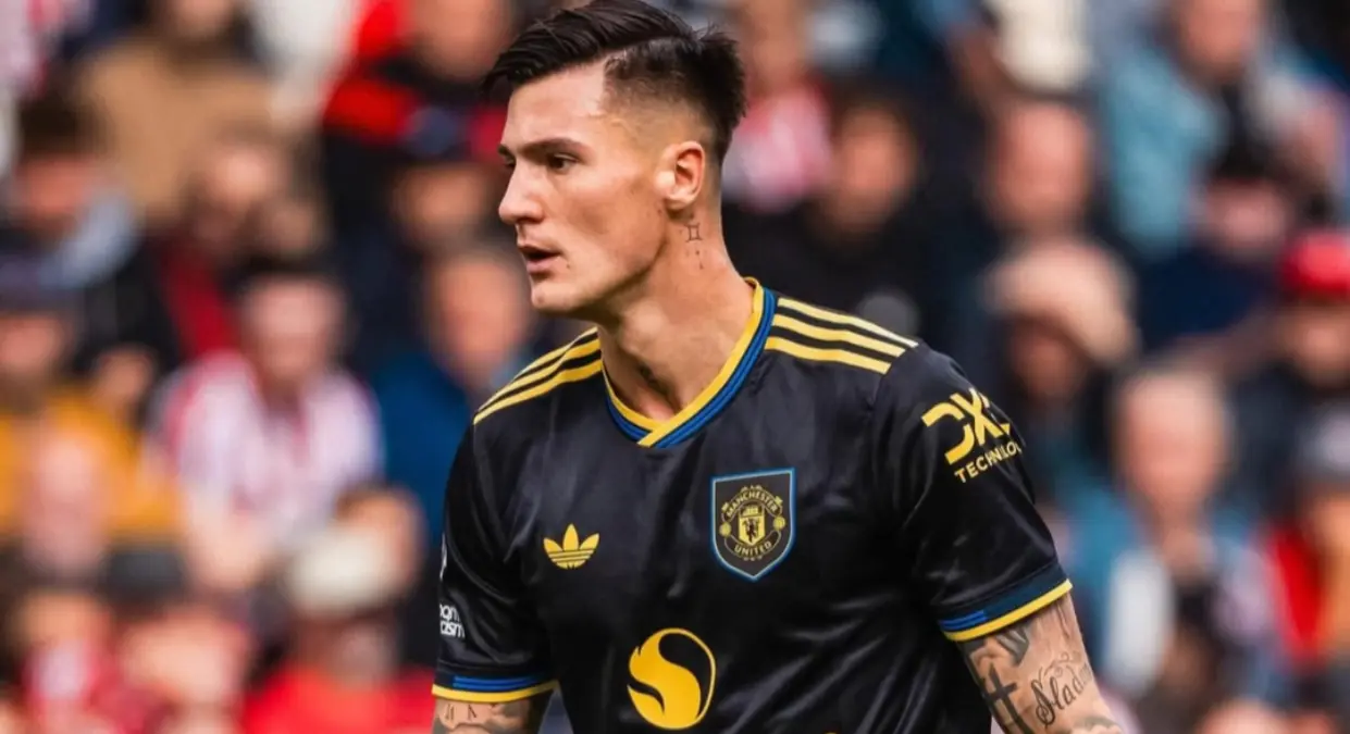 Lompatan Impresif Sesko, Striker Muda yang Meloncat ke Hati Suporter di ...