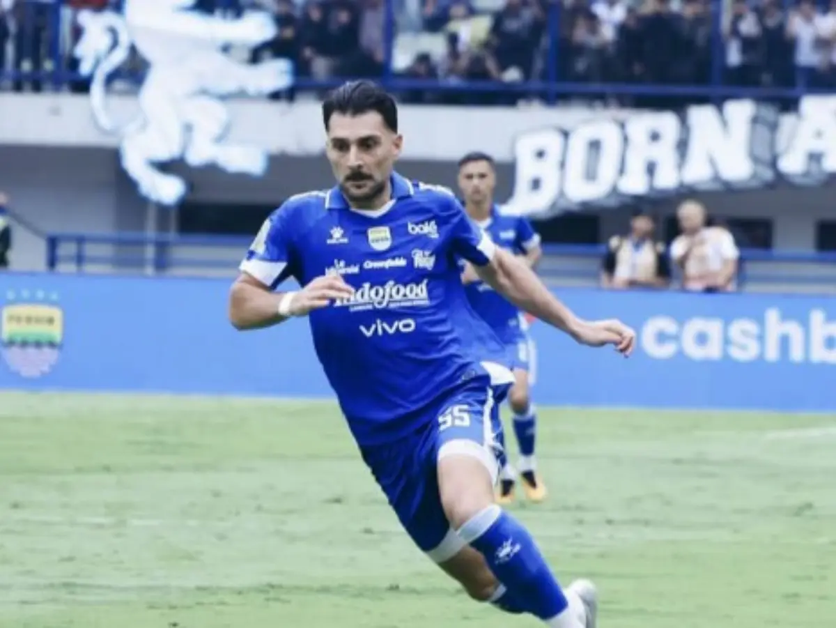 Jadwal BRI Super League Pekan ke-18: Persib Bandung vs PSBS Biak di ...